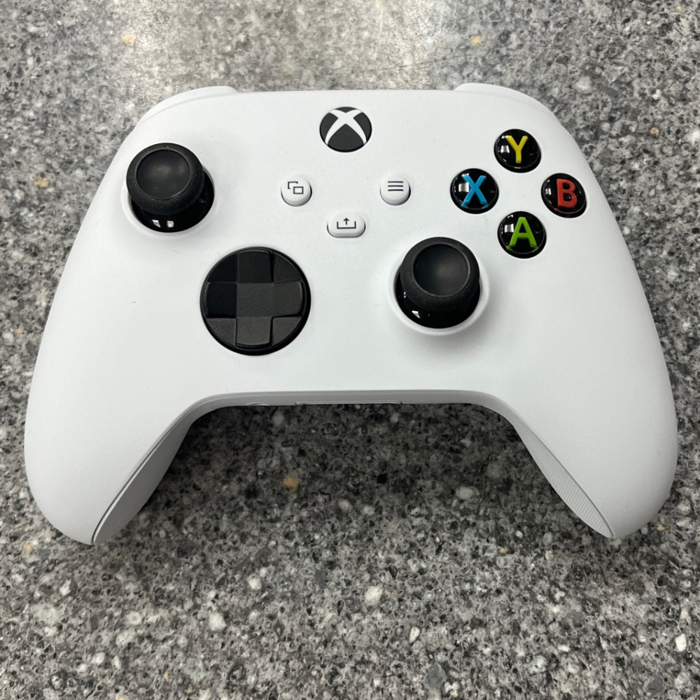 Pre-owned Xbox One Controller - Own4Less